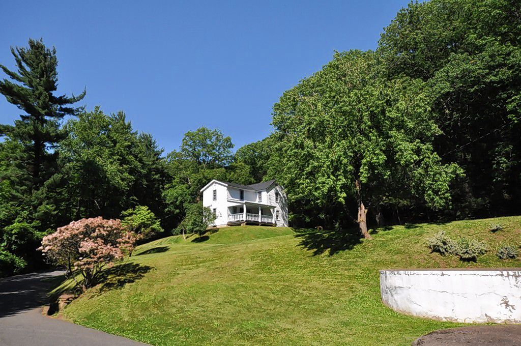 Five Things to Love About Hadley